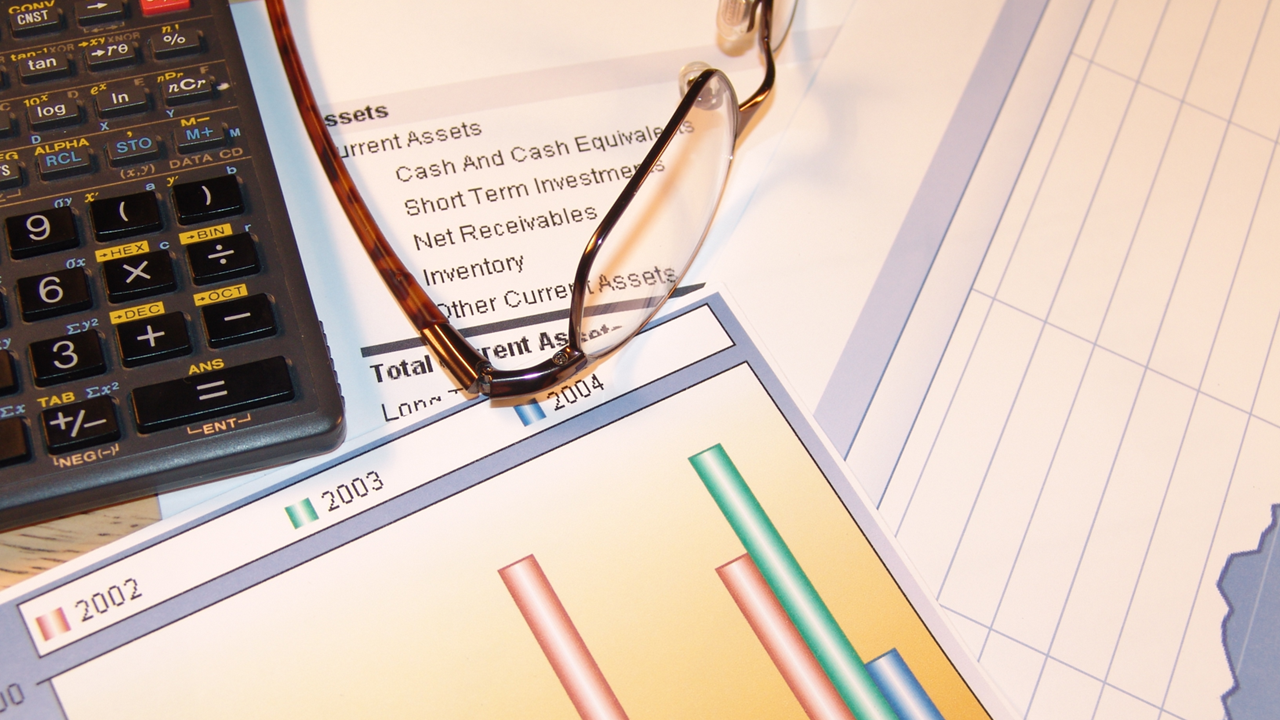 Comprehensive Financial Reporting for Investment Management Client ...